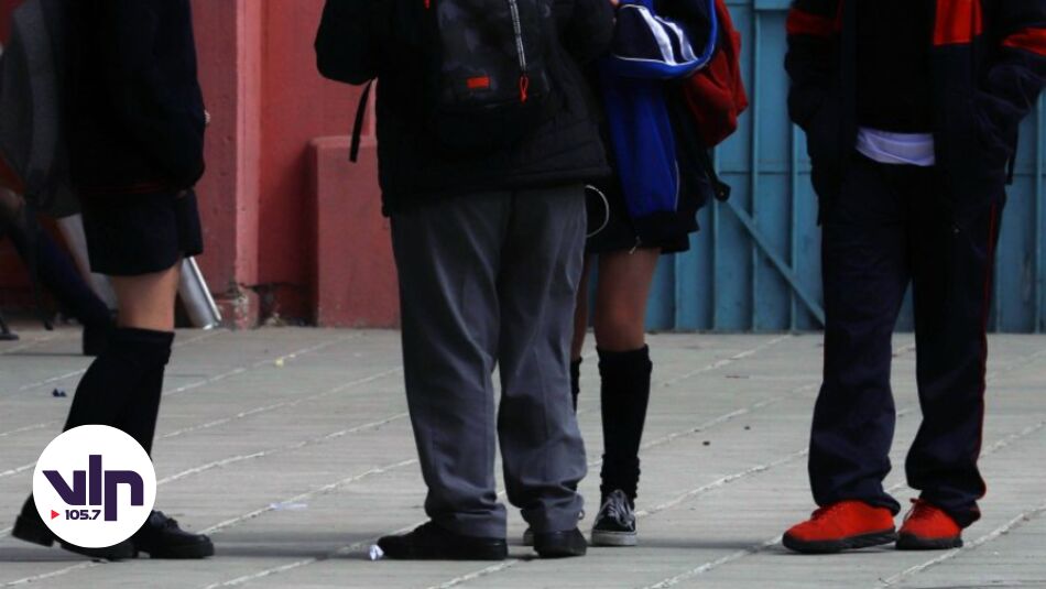 Fiscalía de Curicó y PDI investigan a profesor por presuntos abusos sexuales contra alumnas ...